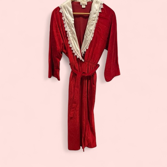 barbizon | Intimates & Sleepwear | Vintage 7s Ruby Red Velvet Satin ...
